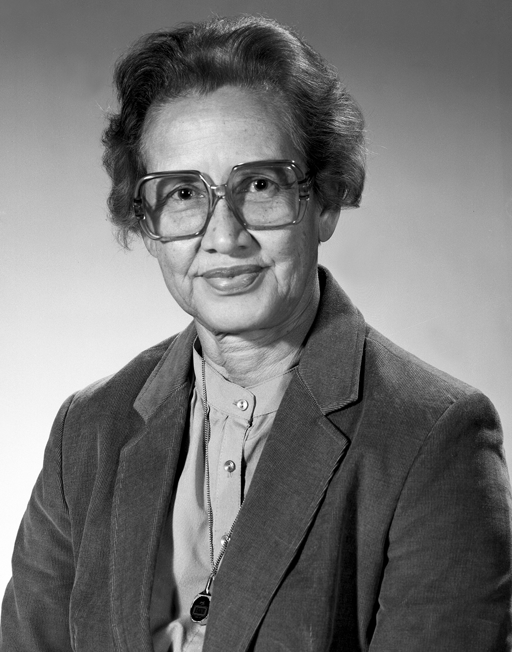10 Extraordinary Women Scientists All of Us Should Know - History Hustle