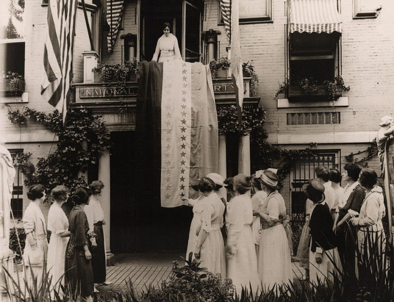 The Suffragists’ ‘Night of Terror’ At Occoquan - History Hustle